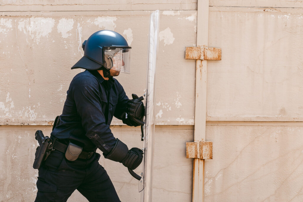 6ft INTERLOCKING SHIELD | Rampart USA